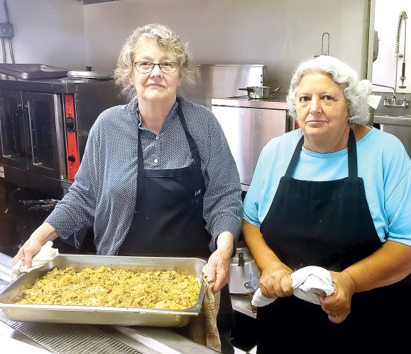 Adaland Mansion hosts crowds for annual Sunday Buffet | News, Sports ...